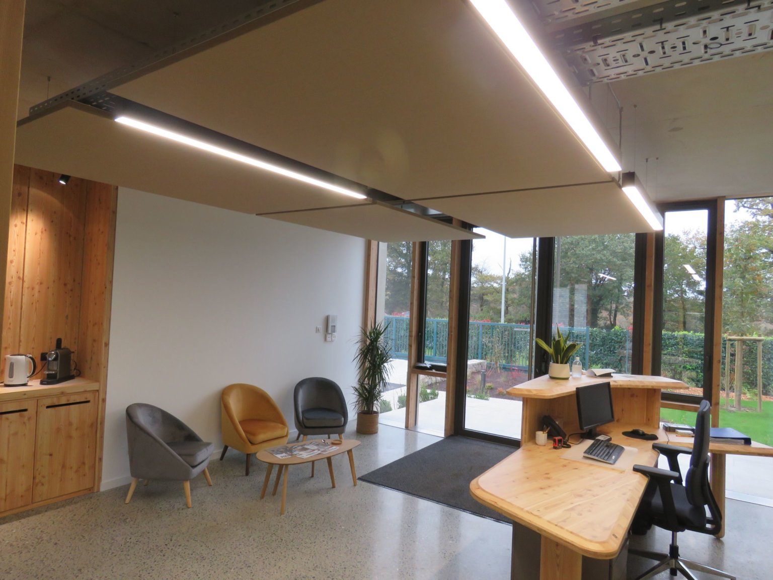 Comment améliorer le confort acoustique au bureau